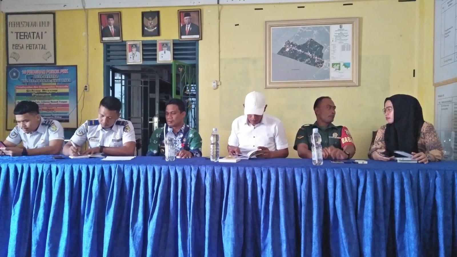 Kepala Desa Petatal Fleba Fashariy Tandomato Undang Warga Dusun Satu ...