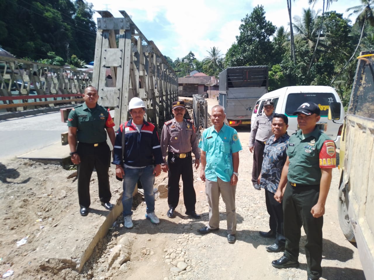 Muspika Muara Sipongi Dan Pelaksana PT IKALIN Sosialisasi Rekayasa Lalu ...